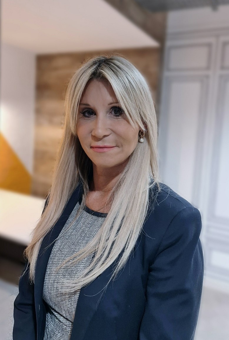 Amber Raine | 152 Harley Street